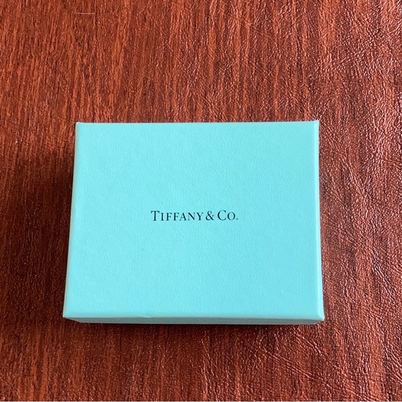 Tiffany & Co. | Jewelry | Tiffany Co Gift Box | Poshmark
